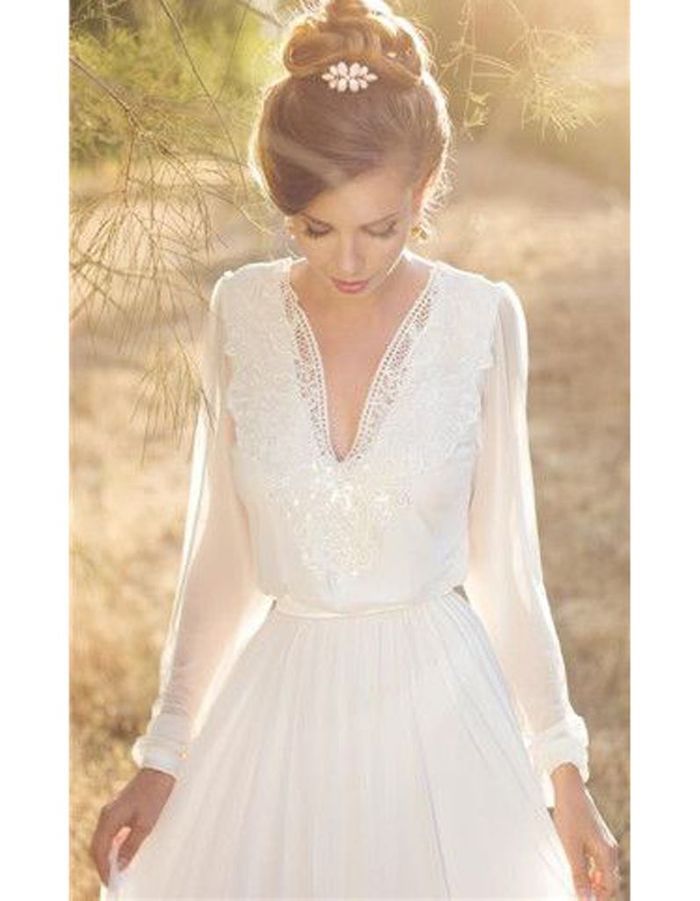Robe de mariée dentelle manche longue - 30 robes de mariée en dentelle repérées sur Pinterest - Elle